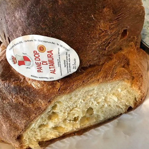 Altamura DOP bread-making, Tour in Puglia — Truevel